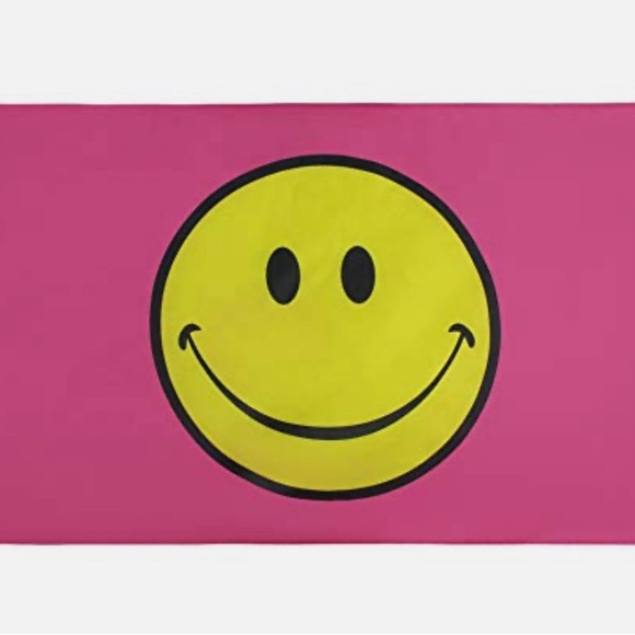 Wall Decor | Pink Smiley Face Flag | Poshmark